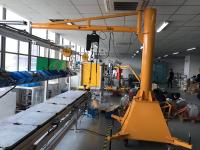 China OEM ODM 650cm To 1000cm Swing Arm Jib Crane Flexible Rotation for sale