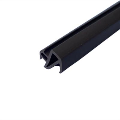 China 65±5 Hardness Green Rubber Seal Strip for Shower Door and Convertible Top Customizable for sale