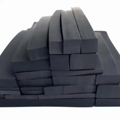 China Customizable EPDM Solid Rubber Strips with ISO9001 2015 Certificate and 65±5 Hardness for sale