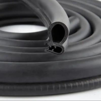 China Customizable Hardness 65±5 EPDM Rubber Seal Strip for Car Door Windshield T/H/U Shape for sale