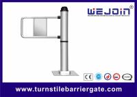 China Traffic Light  Swing Barrier Gate 110v / 220v With Steel and Aluminum Alloy Motor for sale