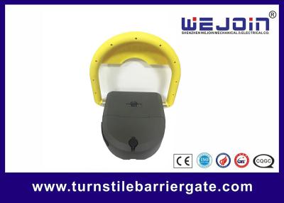 China IP68 Water Resistant Parking Space Lock 15m Remote Control Distance Energy Saving for sale