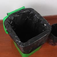 China 40% Bio Based Compostable Trash Bags , Biodegradable Cornstarch Bags for sale