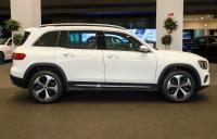 China 7 Seats SUV Benz Petrol Cars Fashion Mercedes Benz GLB 220 2023 for sale