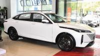 China 1.5T GDI DCT Changan Yida 2023 Saloon Car 4 Door 5 Seat for sale
