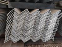 China Hot Dip Galvanized Unequal Angle Steel ASTM Q235B Tolerance ±1% for sale