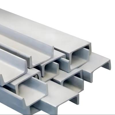 China Hot Rolled SS400 U Channel Steel 75x40x4x7mm for Building Construction 1-12m Length for sale