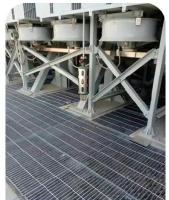 China Hot Dip Galvanized Steel Grating Trench Drain Cover 25mm x 5mm Load Capacity Custom Size for sale