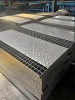 China 50mm Cross Bar Pitch Stainless Steel Grating for Drain Covers and Walkway Industrial Use for sale