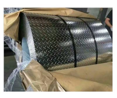 China Customizable Hot Rolled Chequered Steel Plate 13.75mm Thickness Zinc Coating 40g/m2 for sale