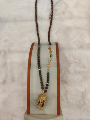 China Luxurious Agarwood Pendant Lightweight Golden Agarwood Jewelry Adjustable Size for sale
