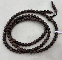 China Fashion Smooth Agarwood Bracelet Luxury Adjustable Oud Wood Bracelet for sale