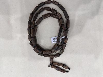 China Unisex Everyday Agarwood Bracelet With Acceptable Printing And Fob Terms for sale