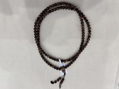 China Handcrafted Natural Agarwood Bracelet with Adjustable Size and Exquisite Natural Fragrance for Meditation and Wellness for sale