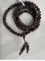 China Natural Scented Agarwood Bracelet Handmade with Authentic Wood Beads for Spiritual and Meditation Purposes for sale