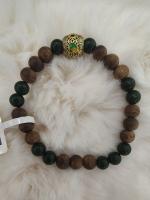 China Spiritual Meditation Natural Scented Agarwood Bracelet Crafted from Authentic Wood Beads for Relaxation and Wellness for sale