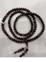 China Handcrafted 100% Natural Agarwood Beaded Bracelet with Adjustable Size for Spiritual Meditation for sale