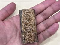 China Handmade Carved Agarwood Pendant with Authentic Aroma for Jewelry Distributors and Retail Buyers for sale