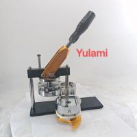 China badge machine with round 44 & 58mm mold/moulds for sale