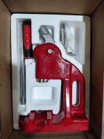 China badge machine with round 44 & 58mm mold/moulds for sale