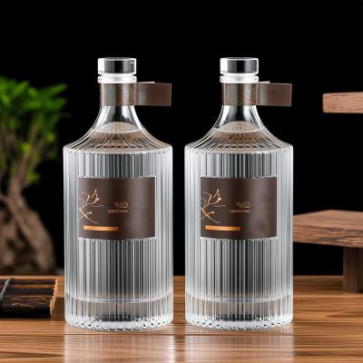 China 250ml 500ml Clear Glass Liquor Bottle With Cork Stopper For Vodka Whiskey Gin Tequila for sale