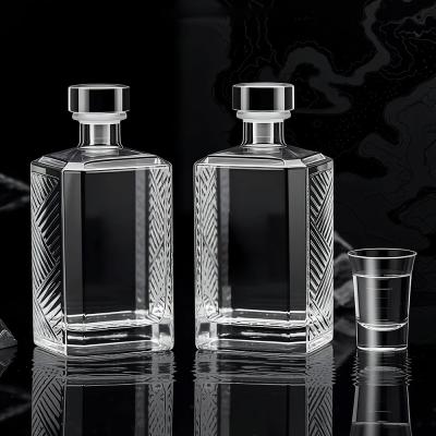 China Square Custom Glass Bottles With Cork Stopper For Liquor Spirits 250ml 500ml 1500ml for sale