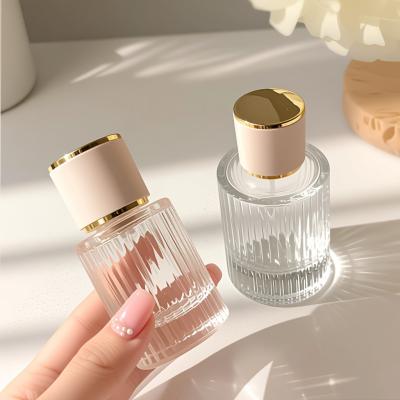 China Luxury Perfume Glass Bottle 30ml 50ml 100ml Food Grade Glass Spray Bottle With Box for sale