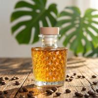 China Diamond Pattern Honeycomb Textured Whiskey Decanter Glass Liquor Storage Bottle Spirits Flask for sale