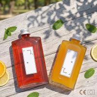 China High Transparency Square Flat Glass Bottle with Airtight Metal Screw Cap for Liquor Spirits for sale