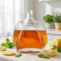 China 750ml Cork Sealed Transparent Liquor Glass Bottle For Spirit Packaging for sale