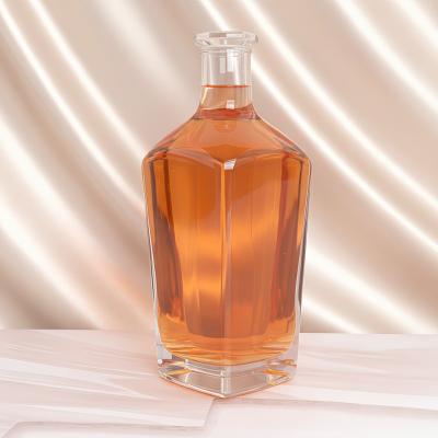China Borosilicate Glass Liquor Bottle With Heavy Base Cork Stopper Square Shape For Distillery Packaging for sale