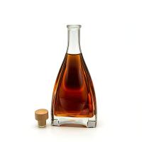 China Custom Clear Glass Liquor Bottle 700ml With Heavy Base For Whiskey Vodka Rum Gin Packaging for sale
