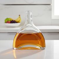 China 500ml Borosilicate Glass Liquor Bottle With Cork Stopper For Spirits Packaging for sale
