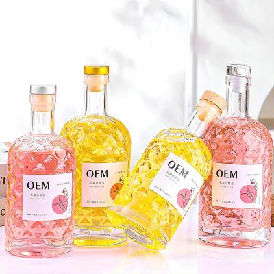 China 250ml 500ml Clear Glass Bottle With Cork Stopper For Liquor Spirits Packaging for sale