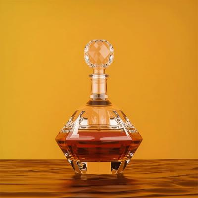 China Luxury Lead Free Glass Whiskey Bottle With Gift Box Customizable Options For Bourbon Liquor Bar Home for sale