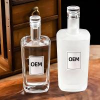 China Custom Square Borosilicate Glass Liquor Bottle 500ml 700ml For Spirits Packaging for sale