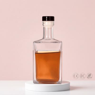 China Refillable Square Transparent Glass Liquor Bottle 500ML 700ML Customizable Finishing for sale
