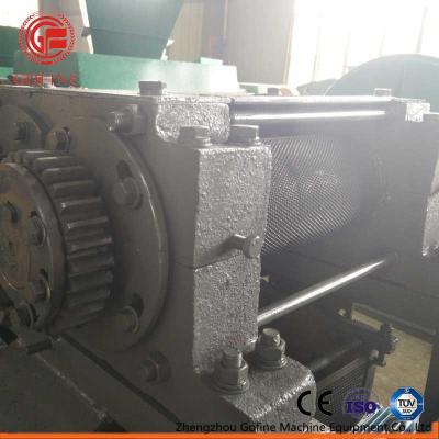 China Ammonium Chloride Double Roller Fertilizer Granulator 11-22KW 1-3T/H Capacity Compound Fertilizer Production for sale
