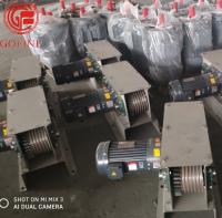 China Poultry Chicken House Pig Dung Floor Scraper With Gear Reducer for sale