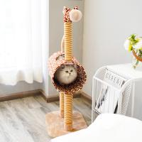 China Cute Giraffe 34cm Sisal Fabric Scratching Post for sale