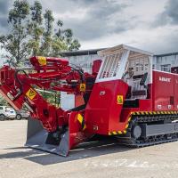 China LWL-220 Crawler Mucking Loader 5x5 Tunnel Sections Rock Size Up To 750mm for sale