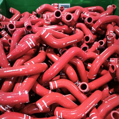 China Cutting Service ISO Approved Silicone Reinforced Car Hoses for Optimal Performance for sale