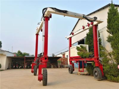 China Travel Lift Boat Hoist Crane 200t 250t 300t for sale