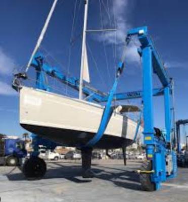 China PLC Core Portable Hoist Crane For Boat Yacht Marine for sale