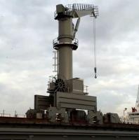 China CE ISO 5t To 40t Marine Floating Boat Dock Crane With Kinds Of Bucket for sale