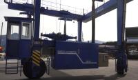 China Self Rotating Boat Hoist Crane For Ship Maintenance Customized for sale