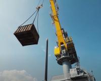 China GOST 3.2m~6.0m Rail Span Track Type Ship Deck Cranes Long Distance Heavy Weight for sale