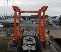 China 5-15m Lifting Mobile Boat Hoist Crane Single Or Double Beam Diesel Engine Powered for sale