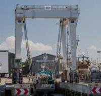 China High Efficient Boat Hoist Crane Portable Wireless Controlled for sale
