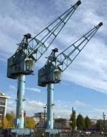 China Dockside Marine Floating Crane Customized For Shipyard for sale